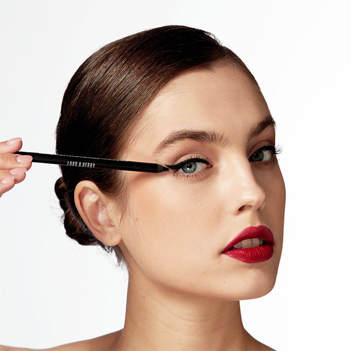 smudge proof eye makeup